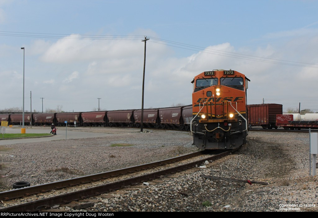 BNSF Loaded Grain Train